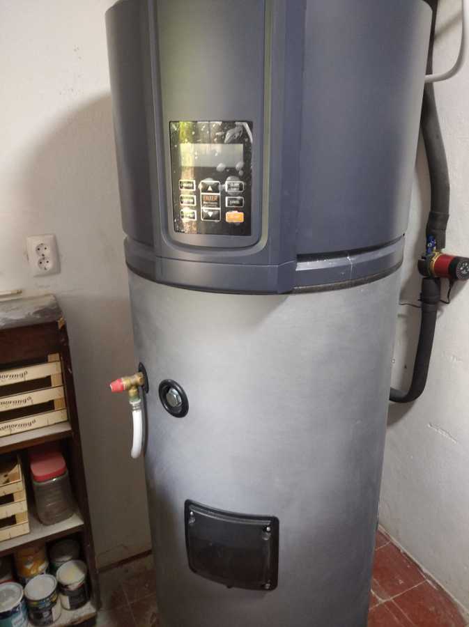Foto: Insuatherm Monobloco AQS de Couto Climatização #289180 - Habitissimo