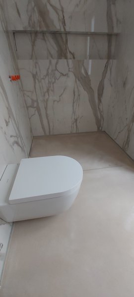 Foto: Microcimento WC de Aristovedeta Construes Unipessoal Lda #159907 ...