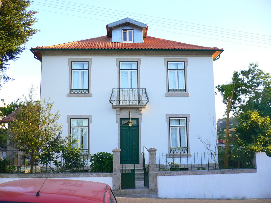 Foto: Alçado Posterior de António Falcão, Arquitecto #162776 - Habitissimo