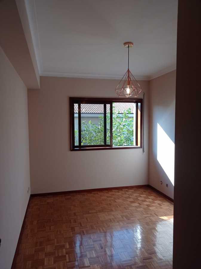 Foto: Pintura Quarto Cor Moka de Aguiar Pinturas #310819 - Habitissimo