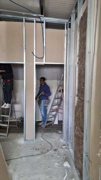 Foto: Estrutura Pladur de Rainbowfusion Construções Unip, Lda #373922 ...