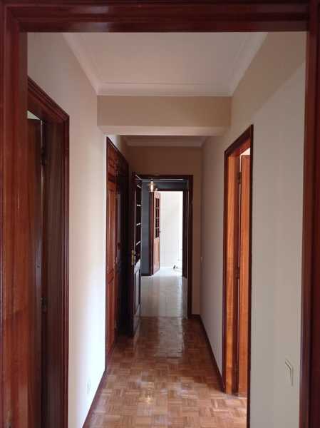 Foto: Pintura Corredor Cor Moka de Aguiar Pinturas #310820 - Habitissimo