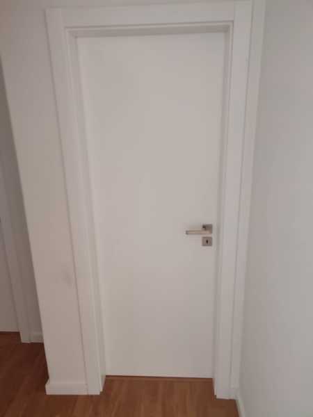 Foto: Porta Acesso 1º Quarto de Passos & Hora Lda #333550 - Habitissimo