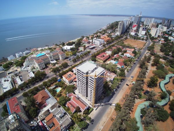 Foto: Prédio em Maputo - Moçambique de Cidade Pvc #34596 - Habitissimo