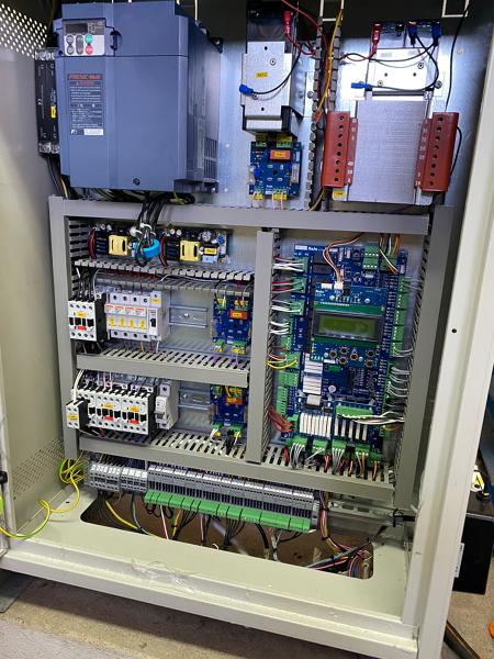 Foto: Quadro de Comando de Multilift Elevadores #294566 - Habitissimo